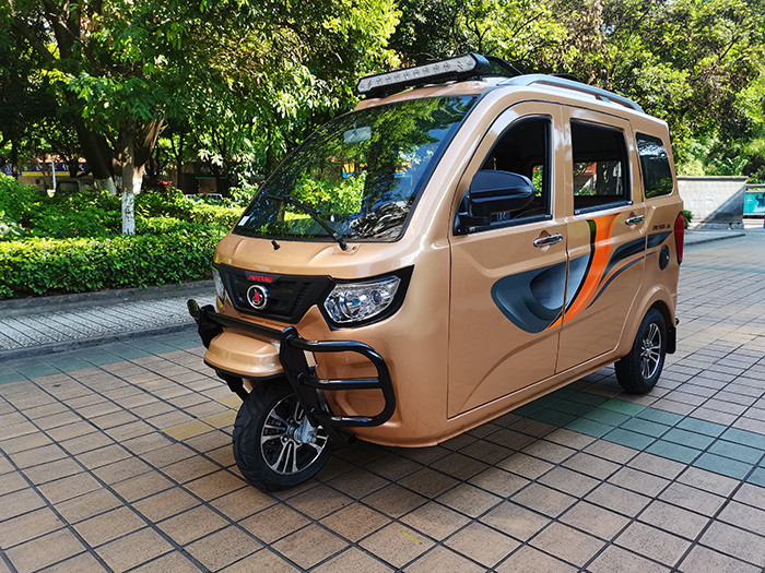 200CC Water Cooling Three Wheeled Passenger Taxi 5 doors TUK TUK ...